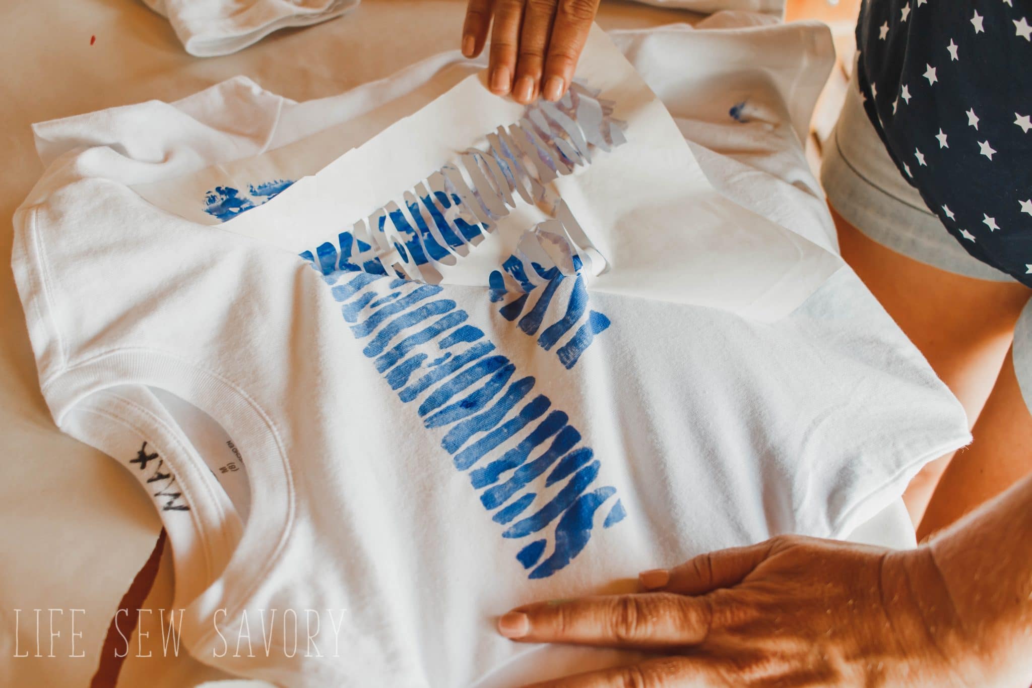 freezer paper stencil tutorial - Life Sew Savory