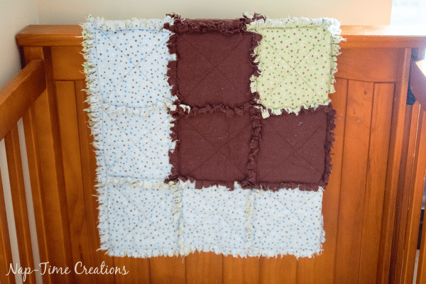 Easy Rag Quilt Tutorial video & photo instructions - Life Sew Savory