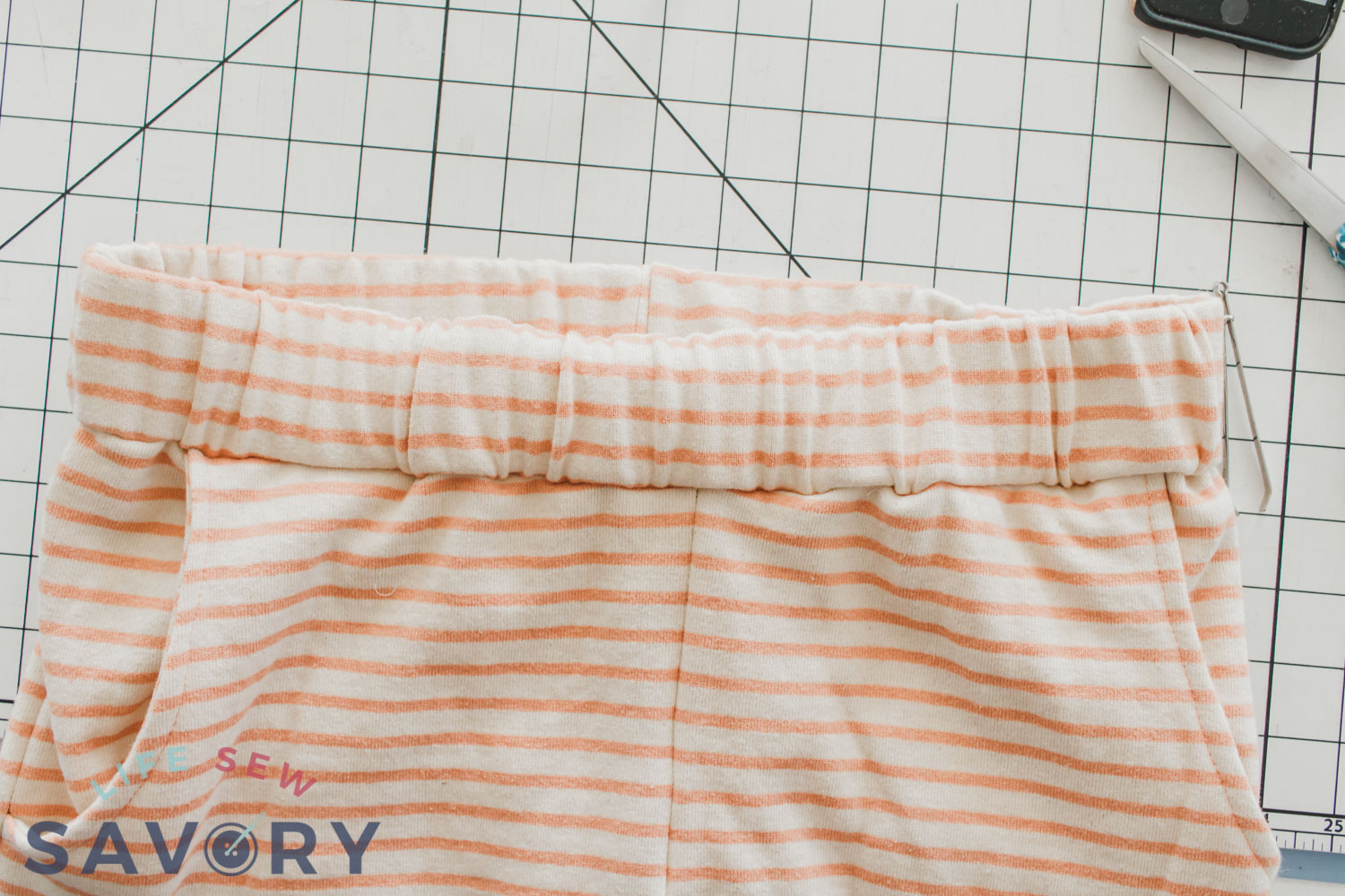 Womens Jogger Pattern FREE - Life Sew Savory