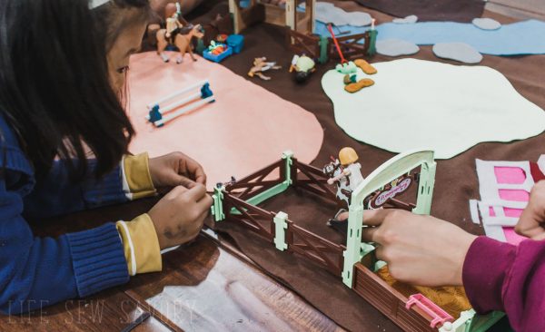How to Make a Felt Play Mat - for PLAYMOBIL - Life Sew Savory