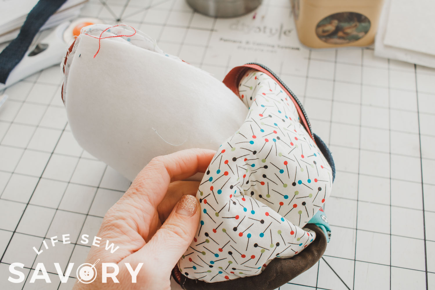 Zippered Laptop/Tablet Case Sewing Tutorial - Life Sew Savory