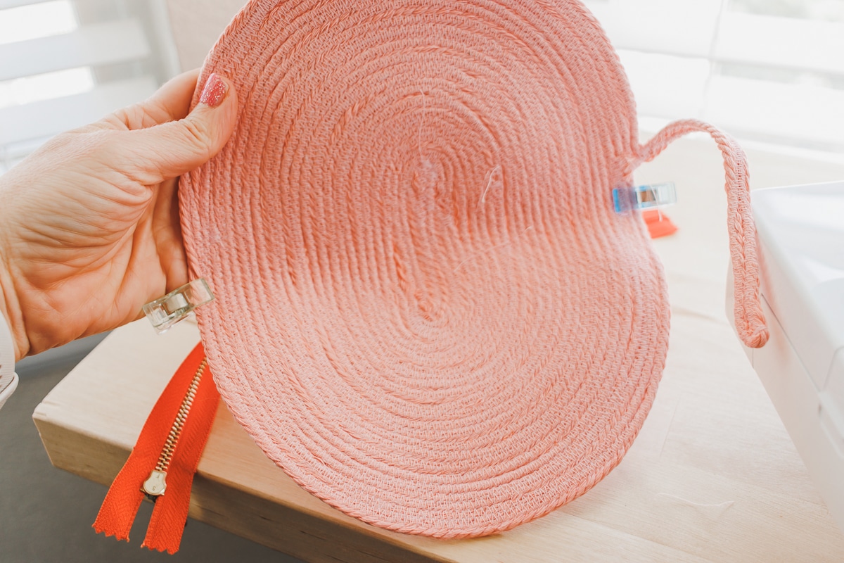 Rope Zipper pouch tutorial - Life Sew Savory