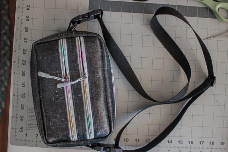 Zippered Cross Body Bag PDF pattern - Life Sew Savory