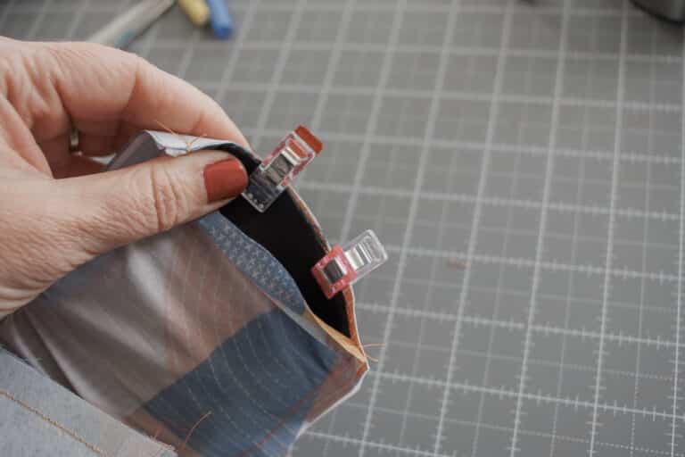 Notebook Pen holder free pdf pattern and tutorial - Life Sew Savory