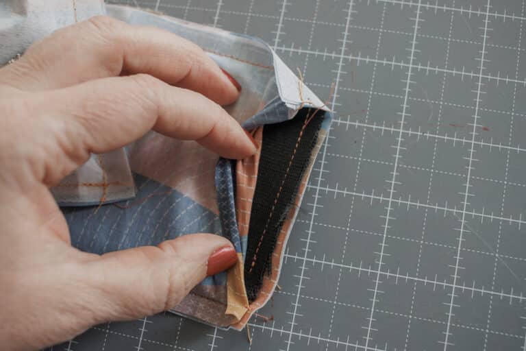 Notebook Pen holder free pdf pattern and tutorial - Life Sew Savory