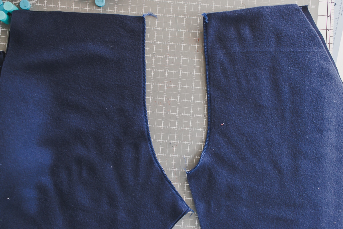 Mens knit shorts free sewing pattern - Life Sew Savory