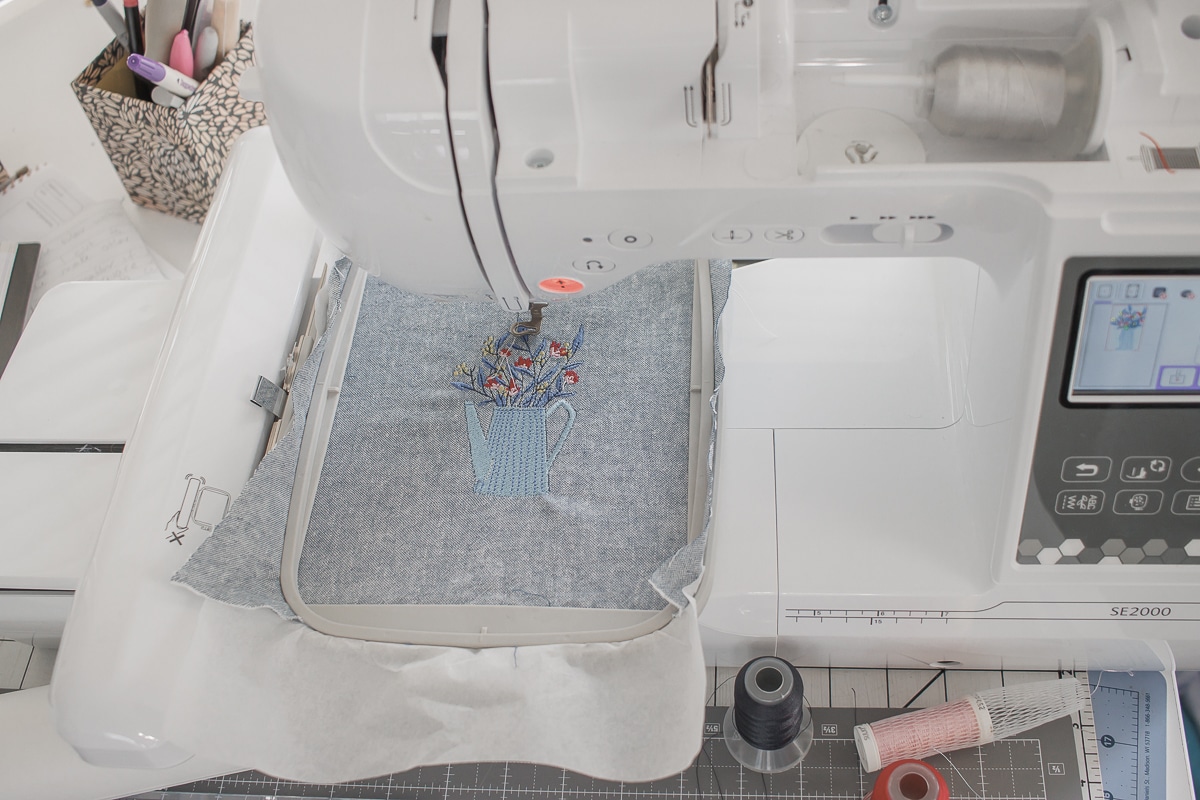 DIY fabric phone case tutorial - Life Sew Savory