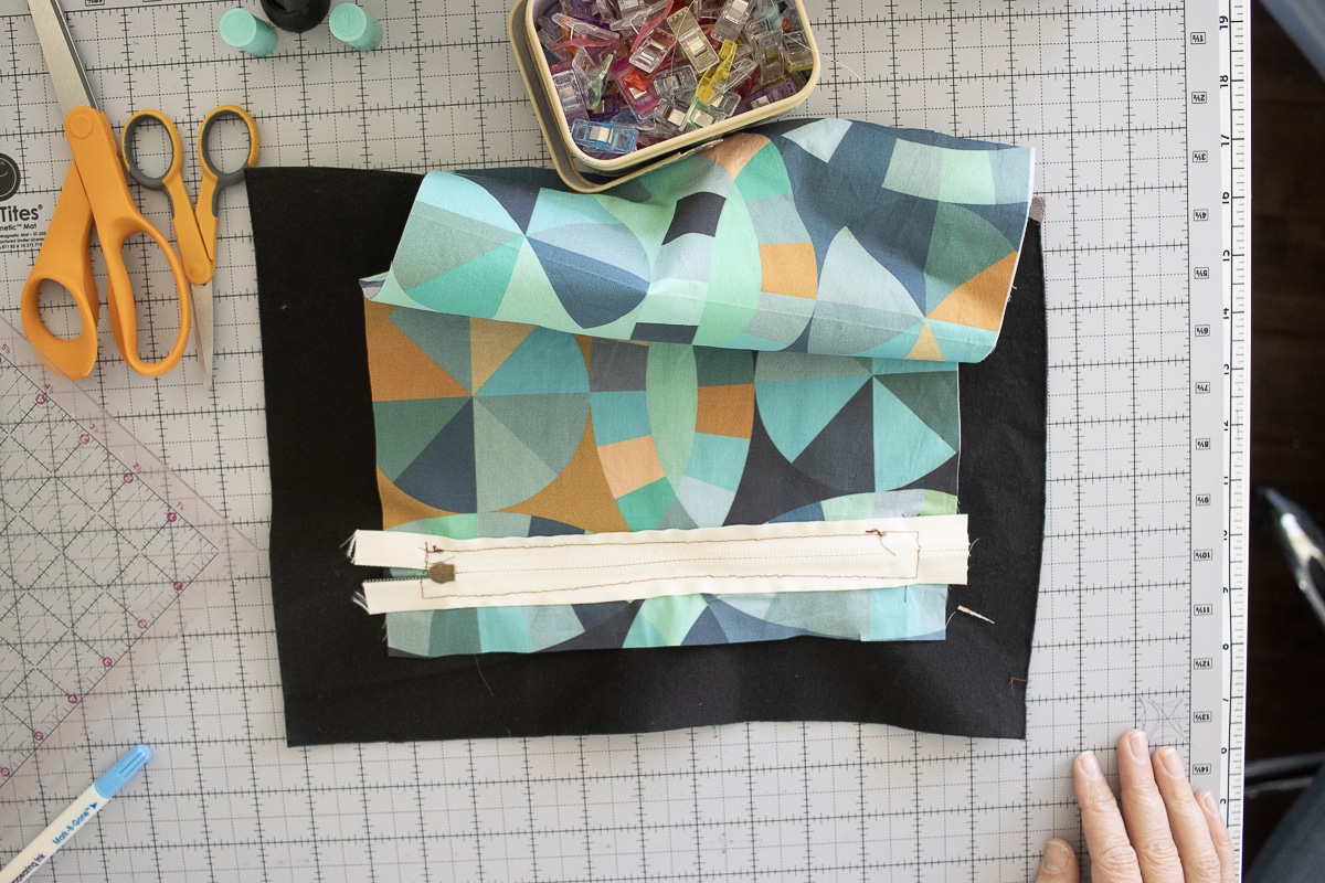 How to sew a zipper pocket - for bag making - Life Sew Savory