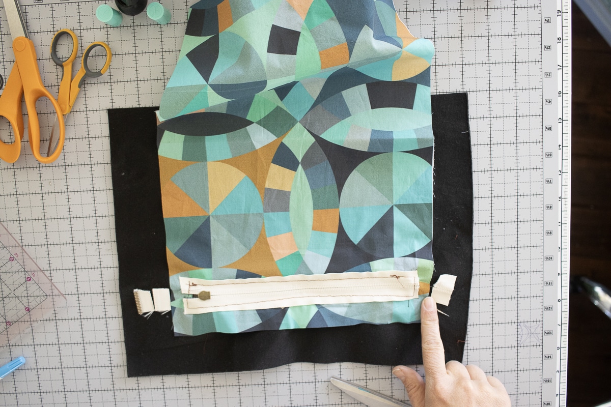 How to sew a zipper pocket - for bag making - Life Sew Savory