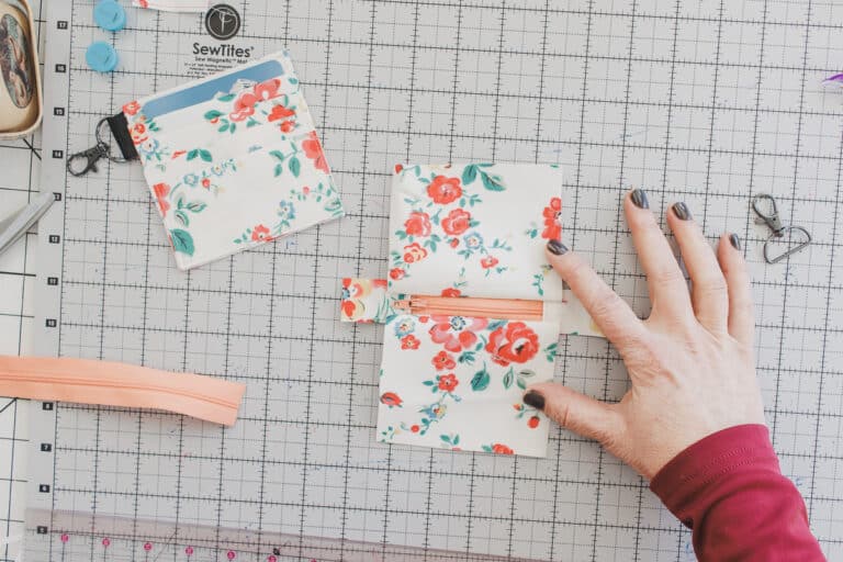 Keychain card wallet free sewing pattern - Life Sew Savory