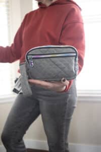 Phone wristlet wallet free sewing pattern - Life Sew Savory