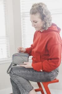 Phone wristlet wallet free sewing pattern - Life Sew Savory