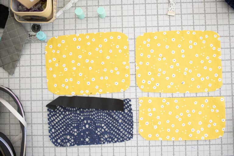 Phone wristlet wallet free sewing pattern - Life Sew Savory