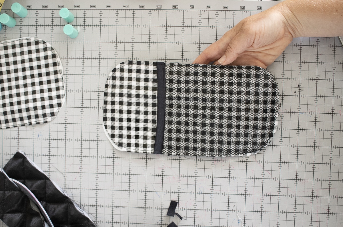 Zippered Pencil Pouch Free sewing pattern - Life Sew Savory