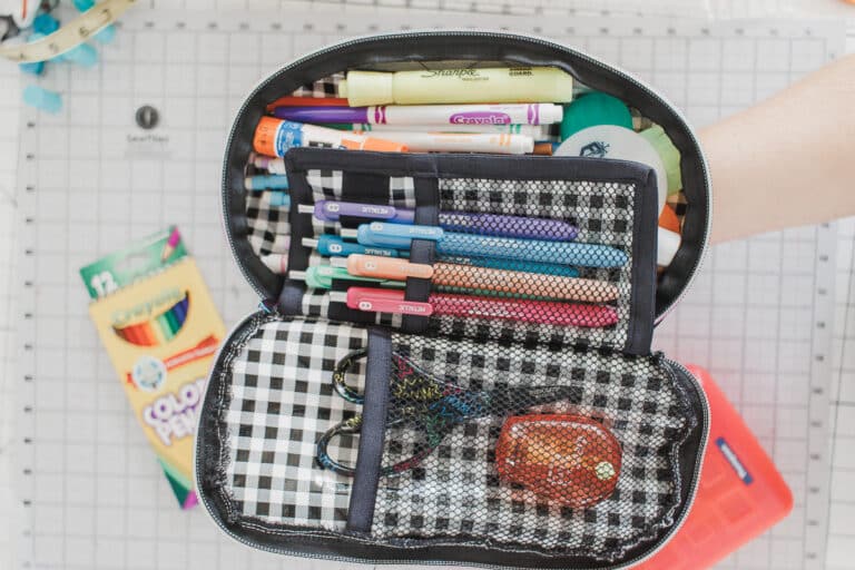 Zippered Pencil Pouch Free sewing pattern - Life Sew Savory