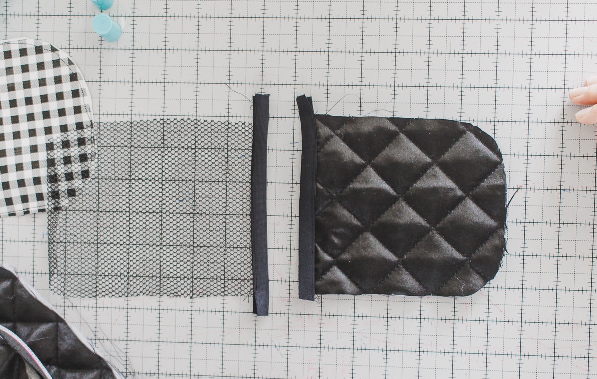Zippered Pencil Pouch Free sewing pattern - Life Sew Savory