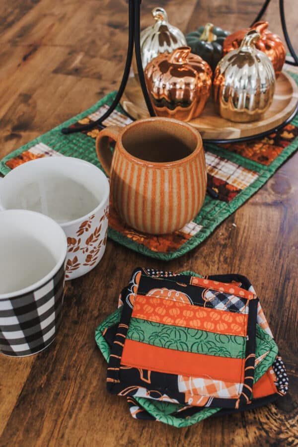 Fall mug rug sewing tutorial - Life Sew Savory