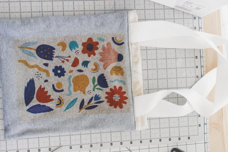 Tote Bag with Sweatshirt fleece tutorial - Life Sew Savory